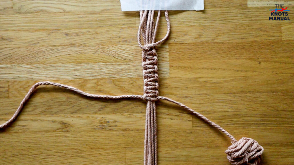 Macrame Plant Pot Hanger Free DIY Pattern (For Beginners)